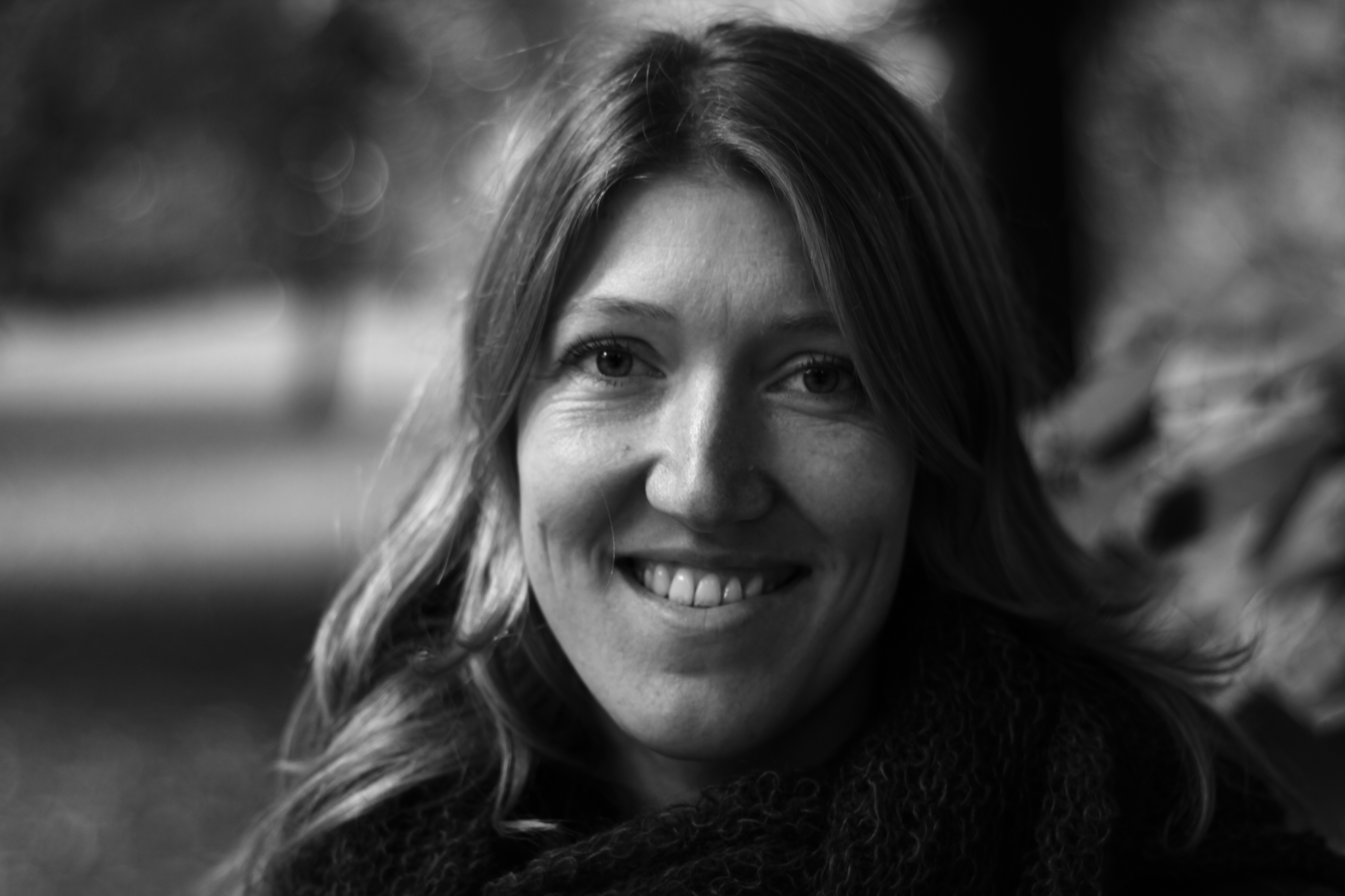 Hon filmade sina föräldrars skilsmässa – Arbetet