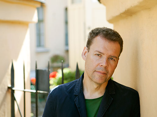 Svastikan över Sverige – Arbetet