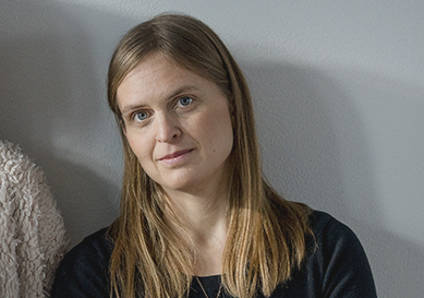 Hon skrev barnbok om att ha inte ha råd – Arbetet
