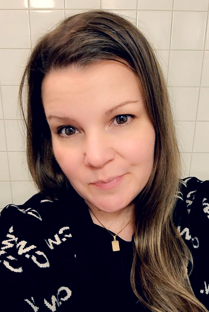 Anhöriga tvingas sköta om demenssjuka: ”Kan inte skylla på personalen ...