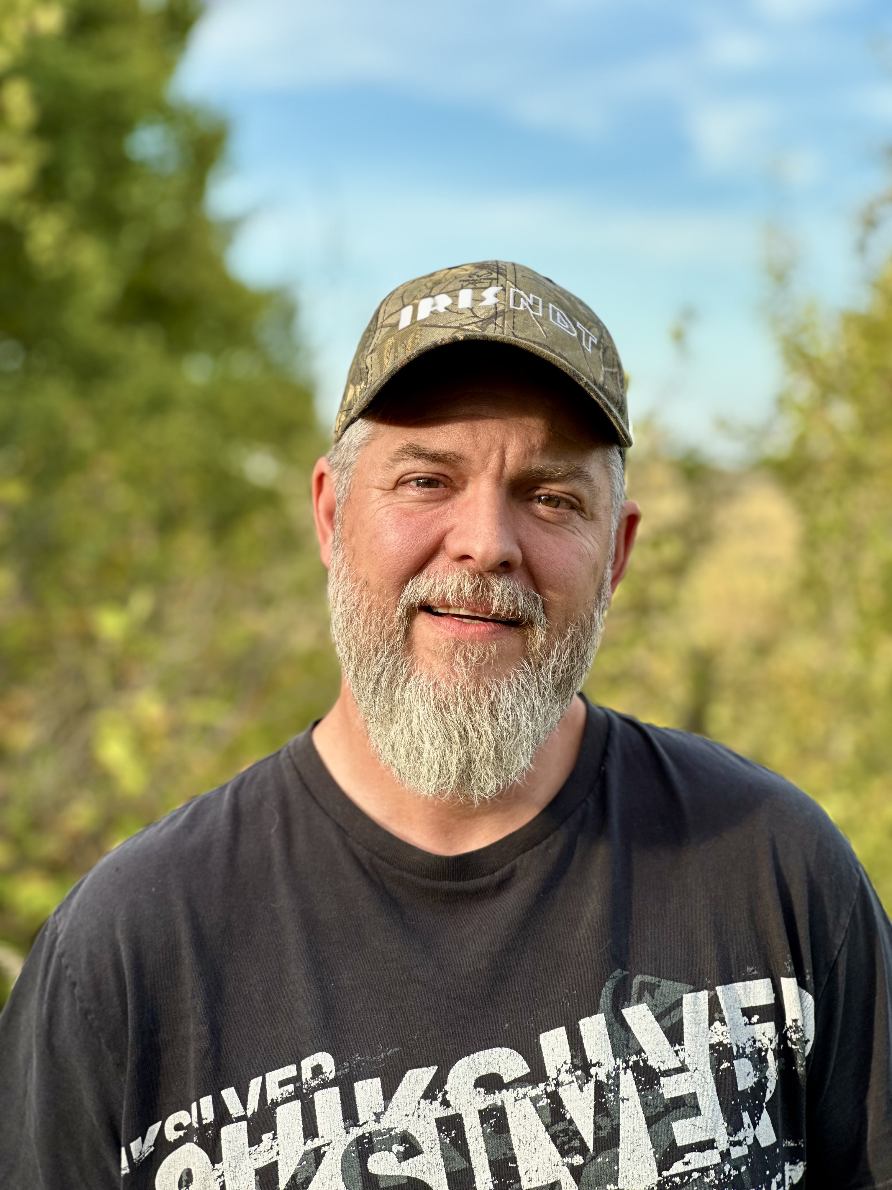 Mike är den ende elektrikern i Stockholm – i Kanada – Arbetet