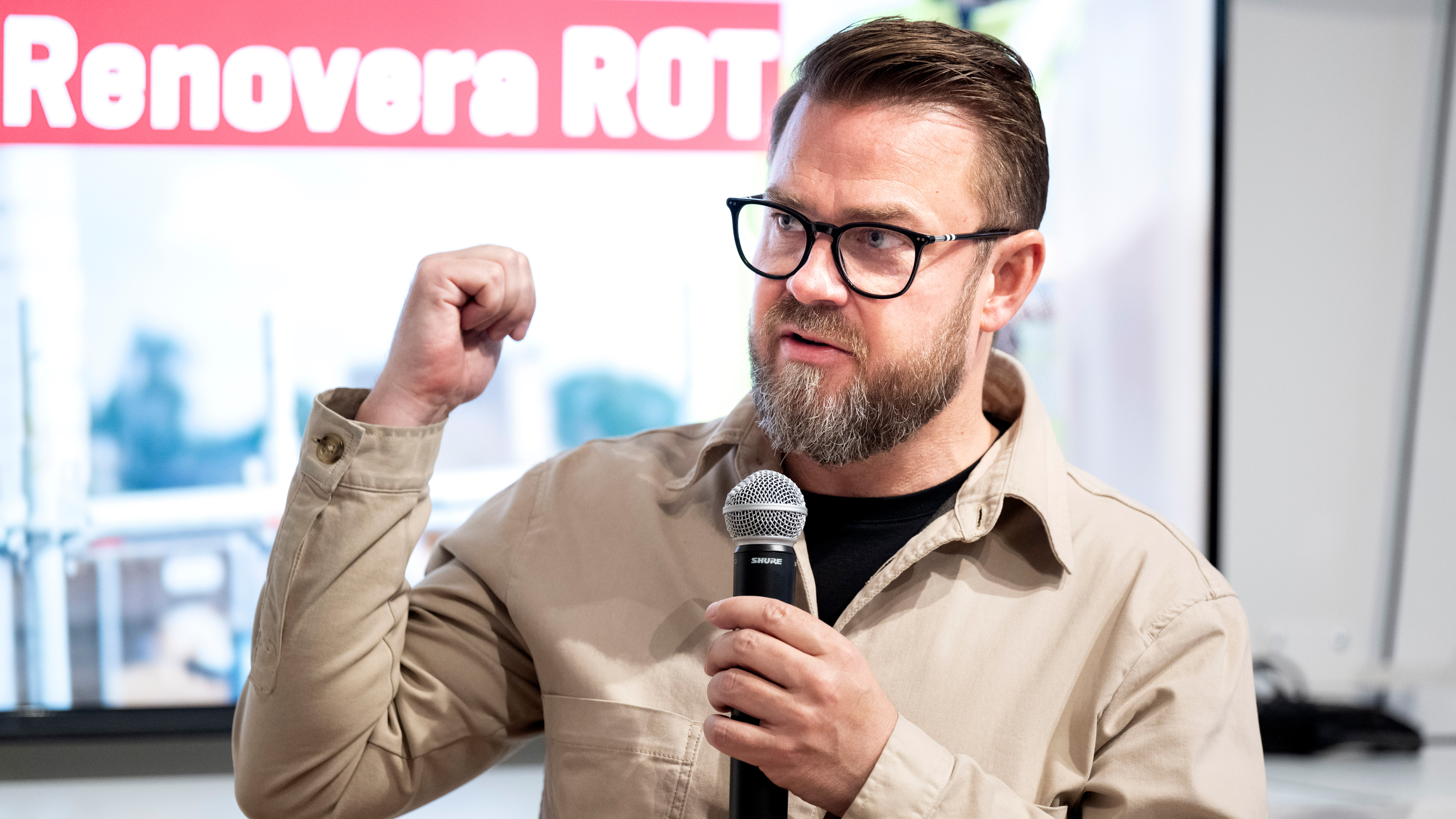 ”Varit en mörk tid” – Kim Söderström omvald som ordförande för Byggnads ...