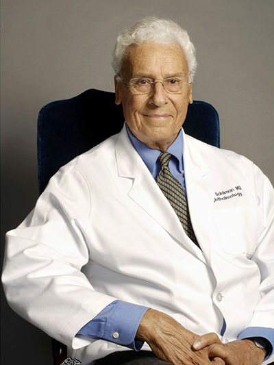 Hornhinnespecialist donerar två miljoner till sin gamla skola ...